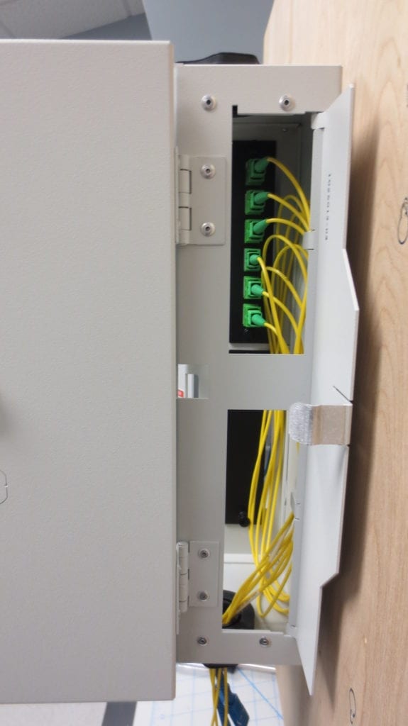 FDE - Fiber Demarcation Enhanced Access Box - Amphenol Broadband Solutions