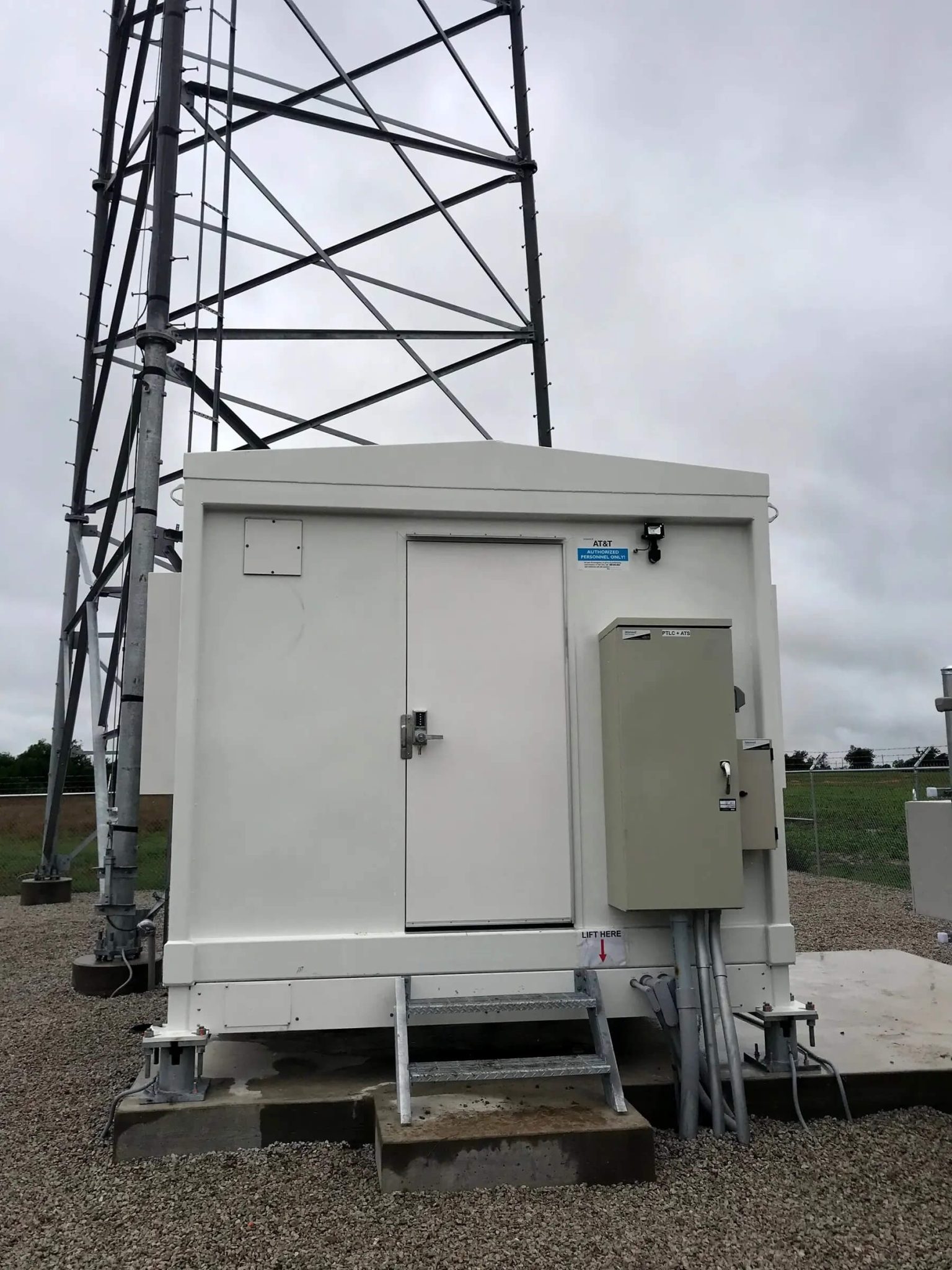 Walk-In Cabinets - Amphenol Broadband Solutions